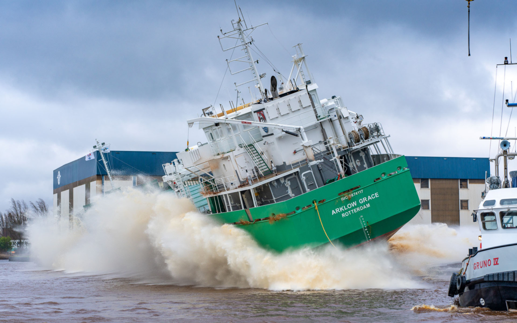 Nb. 457 ‘Arklow Grace’ successfully launched - Shipyard Ferus Smit